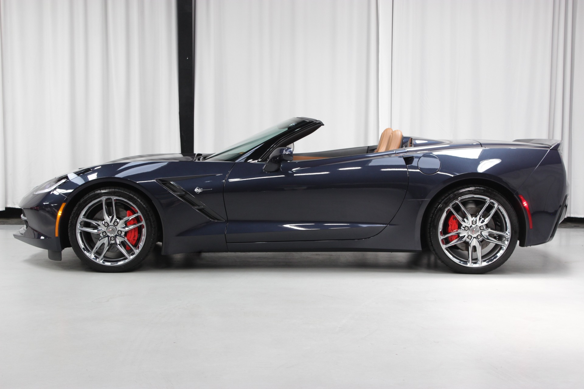 2022 Corvette Stingray Night Race Blue Metallic