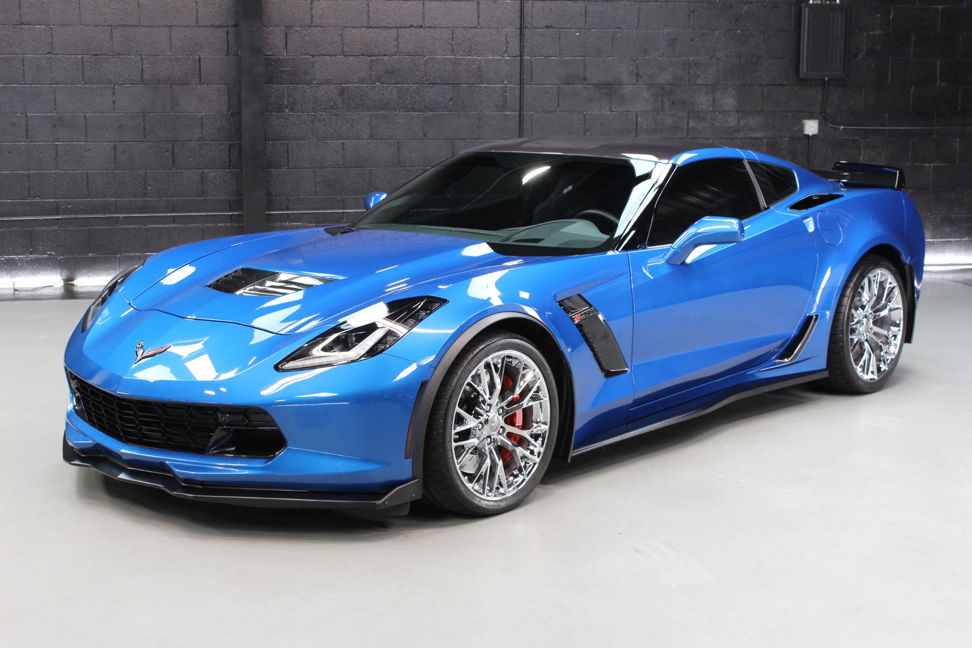 2022 Corvette Laguna Blue