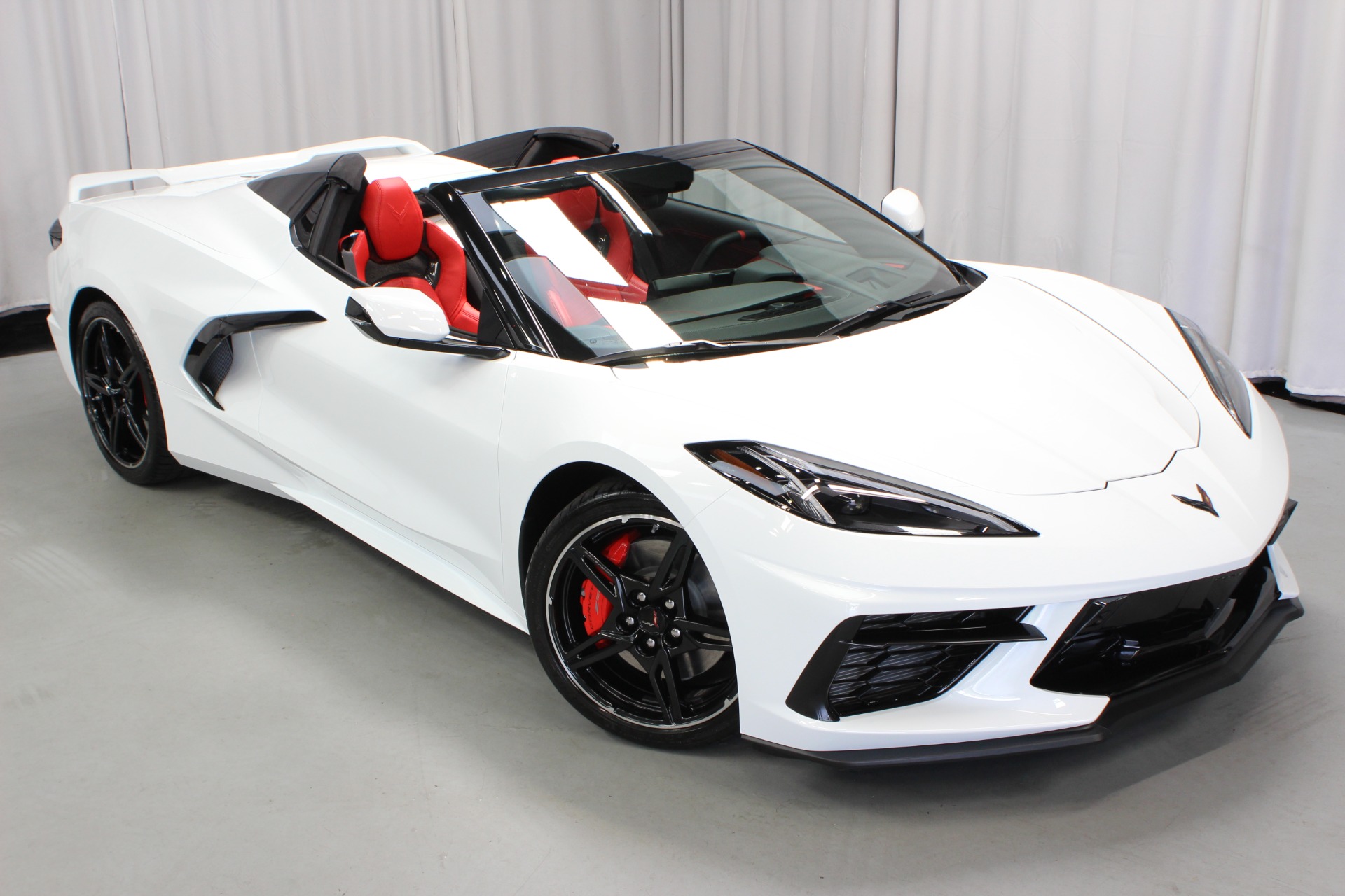 Corvette Stingray 2022 White Interior