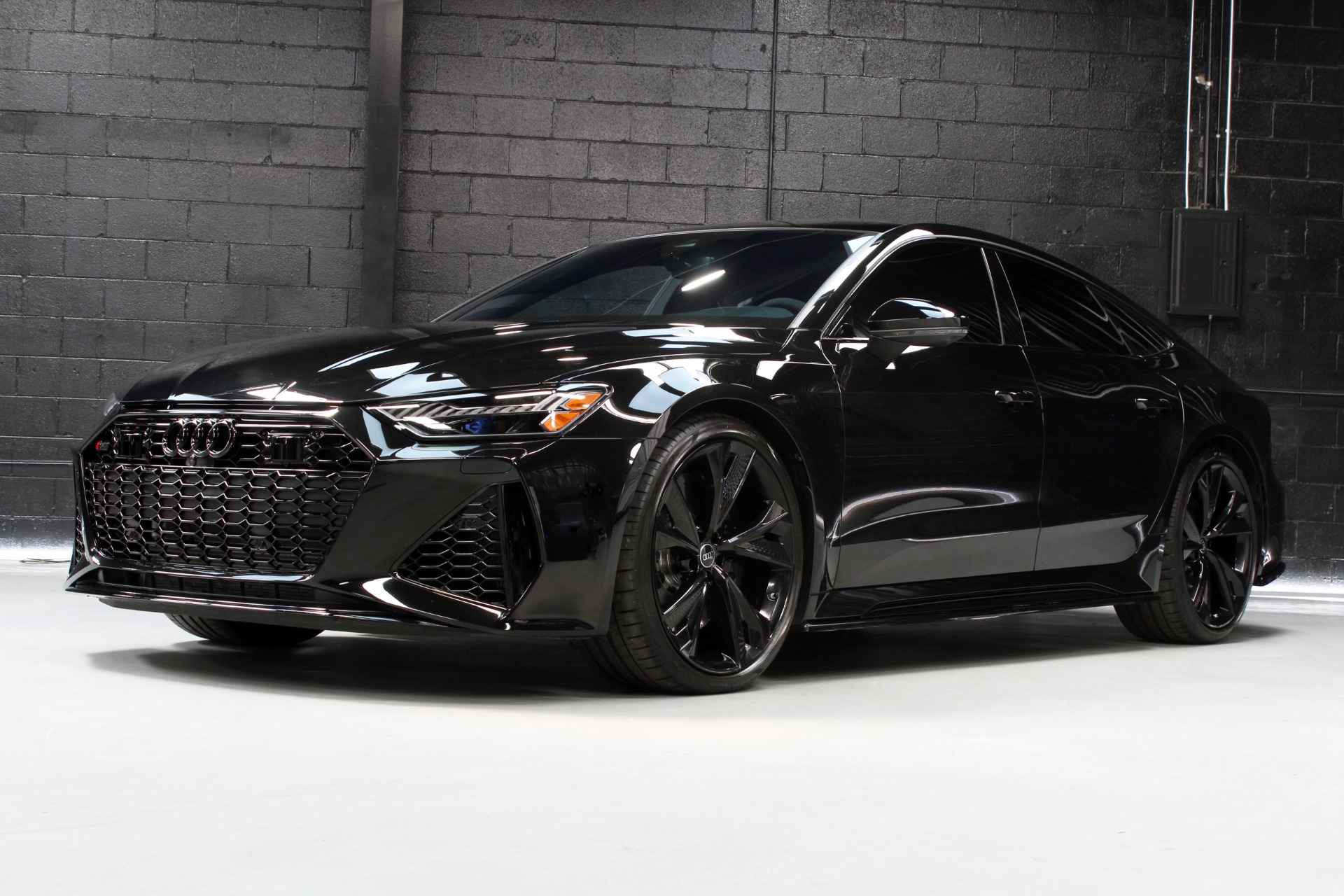 2022 Audi A9 Black